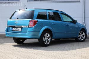 Blue Opel Astra 2005 in Riga, with an engine capacity of 1.60 L and mileage of 0 thousand km for 1495 €, photo 5 on AUTOMOTO.COM.LV