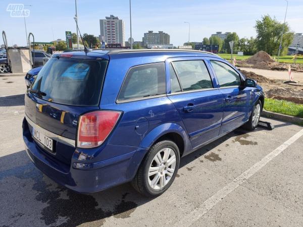 Опель Астра 2005 в Каунас на AUTOMOTO.COM.LV Синий Опель Астра 2005 в Каунас, объемом двигателя 1.60 л и пробегом 248 тыс. км за 900 €, фото 3 на AUTOMOTO.COM.LV