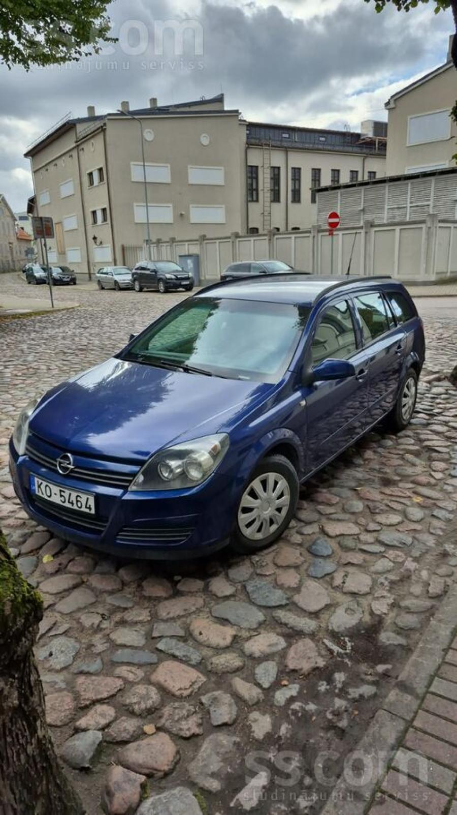 Zils Opel Astra 2005 Liepāja, ar dzinēja tilpumu 1.60 L un nobraukumu 243 tūkst. km par 1300 €, foto 1 vietnē AUTOMOTO.COM.LV