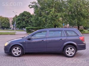 Zils Opel Astra 2006 Rīga, ar dzinēja tilpumu 1.70 L un nobraukumu 273 tūkst. km par 8500 €, foto 6 vietnē AUTOMOTO.COM.LV