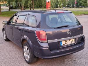 Zils Opel Astra 2006 Rīga, ar dzinēja tilpumu 1.70 L un nobraukumu 273 tūkst. km par 8500 €, foto 8 vietnē AUTOMOTO.COM.LV