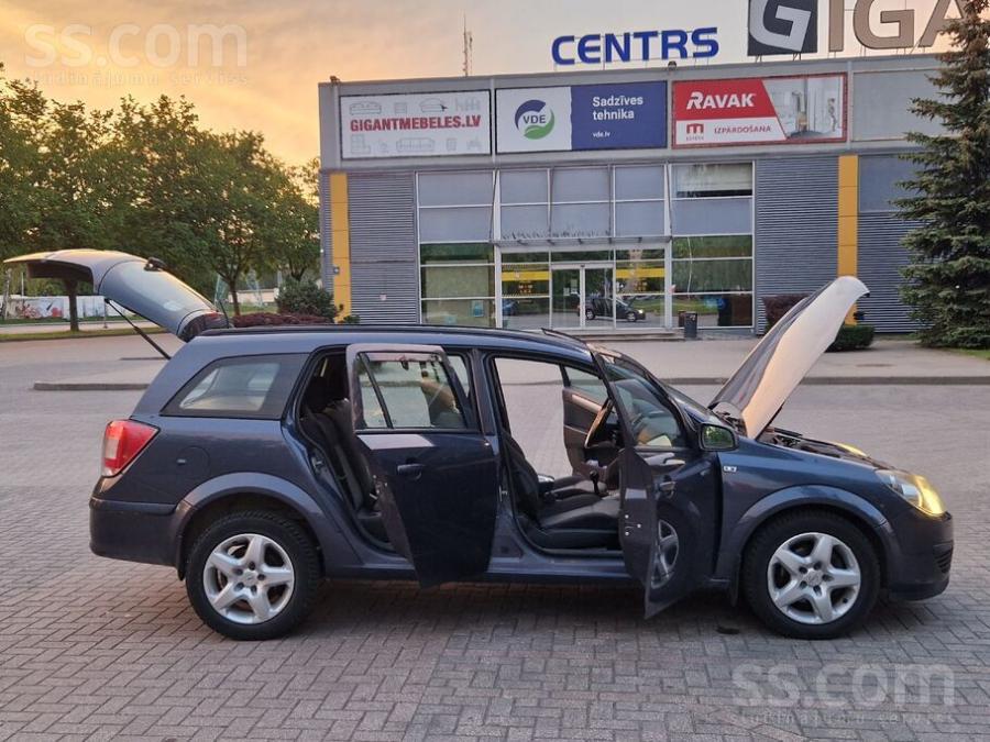 Zils Opel Astra 2006 Rīga, ar dzinēja tilpumu 1.70 L un nobraukumu 273 tūkst. km par 8500 €, foto 17 vietnē AUTOMOTO.COM.LV
