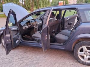 Zils Opel Astra 2006 Rīga, ar dzinēja tilpumu 1.70 L un nobraukumu 273 tūkst. km par 8500 €, foto 20 vietnē AUTOMOTO.COM.LV