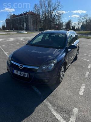 Zils Opel Astra 2006 Cēsis, ar dzinēja tilpumu 1.90 L un nobraukumu 408 tūkst. km par 1000 €, foto 10 vietnē AUTOMOTO.COM.LV
