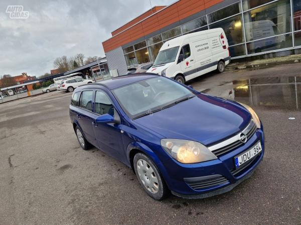 Blue Opel Astra 2006 in Klaipeda, with an engine capacity of 1.60 L and mileage of 270 thousand km for 1450 €, photo 2 on AUTOMOTO.COM.LV