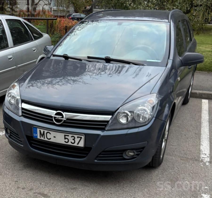 Zils Opel Astra 2006 Rīga, ar dzinēja tilpumu 1.90 L un nobraukumu 234 tūkst. km par 1600 €, foto 1 vietnē AUTOMOTO.COM.LV