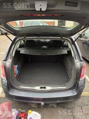 Zils Opel Astra 2006 Rīga, ar dzinēja tilpumu 1.90 L un nobraukumu 234 tūkst. km par 1600 €, foto 6 vietnē AUTOMOTO.COM.LV