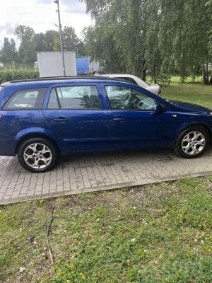 Blue Opel Astra 2006 in Riga, with an engine capacity of 1.90 L and mileage of 0 thousand km for 700 €, photo 4 on AUTOMOTO.COM.LV