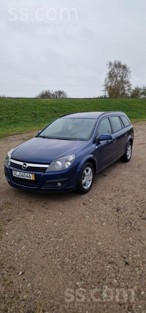 Zils Opel Astra 2006 Ventspils, ar dzinēja tilpumu 1.60 L un nobraukumu 150 tūkst. km par 2800 €, foto 1 vietnē AUTOMOTO.COM.LV