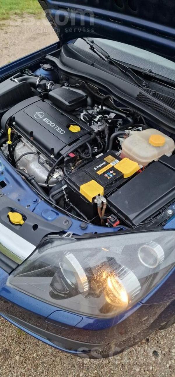 Zils Opel Astra 2006 Ventspils, ar dzinēja tilpumu 1.60 L un nobraukumu 150 tūkst. km par 2800 €, foto 8 vietnē AUTOMOTO.COM.LV