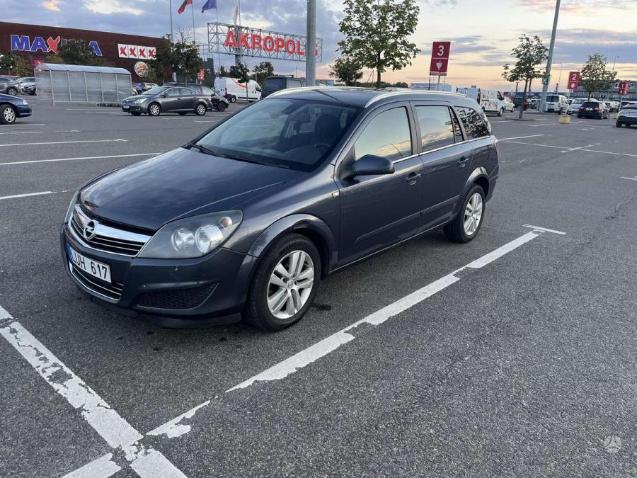 Blue Opel Astra 2007 in Vilnius, with an engine capacity of 0.00 L and mileage of 280 thousand km for 1250 €, photo 1 on AUTOMOTO.COM.LV