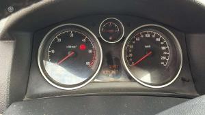 Zils Opel Astra 2007 Kauņa, ar dzinēja tilpumu 1.91 L un nobraukumu 350 tūkst. km par 700 €, foto 3 vietnē AUTOMOTO.COM.LV