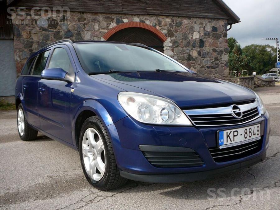 Zils Opel Astra 2007 Valmiera, ar dzinēja tilpumu 1.90 L un nobraukumu 427 tūkst. km par 1490 €, foto 1 vietnē AUTOMOTO.COM.LV