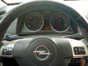 Zils Opel Astra 2007 Valmiera, ar dzinēja tilpumu 1.90 L un nobraukumu 427 tūkst. km par 1490 €, foto 17 vietnē AUTOMOTO.COM.LV
