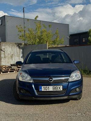 Blue Opel Astra 2009 in Tartu, with an engine capacity of 1.60 L and mileage of 342 thousand km for 1499 €, photo 4 on AUTOMOTO.COM.LV