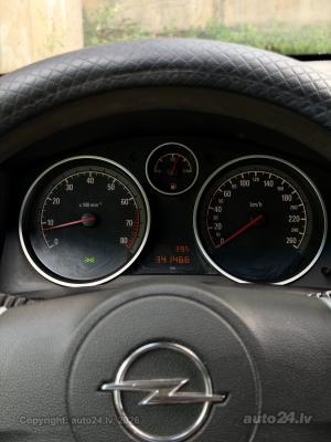 Blue Opel Astra 2009 in Tartu, with an engine capacity of 1.60 L and mileage of 342 thousand km for 1499 €, photo 12 on AUTOMOTO.COM.LV