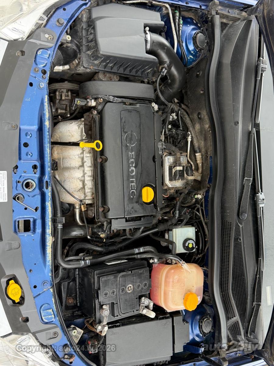 Blue Opel Astra 2009 in Tartu, with an engine capacity of 1.60 L and mileage of 342 thousand km for 1499 €, photo 16 on AUTOMOTO.COM.LV