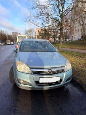 Zils Opel Astra 2010 Viļņa, ar dzinēja tilpumu 1.69 L un nobraukumu 204 tūkst. km par 990 €, foto 12 vietnē AUTOMOTO.COM.LV