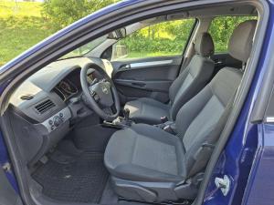 Zils Opel Astra 2010 Viļņa, ar dzinēja tilpumu 1.69 L un nobraukumu 210 tūkst. km par 1999 €, foto 14 vietnē AUTOMOTO.COM.LV