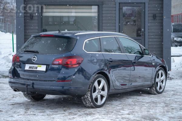 Zils Opel Astra 2011 Liepāja, ar dzinēja tilpumu 1.40 L un nobraukumu 293 tūkst. km par 4400 €, foto 4 vietnē AUTOMOTO.COM.LV