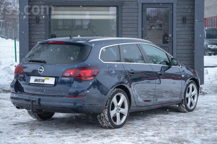 Zils Opel Astra 2011 Liepāja, ar dzinēja tilpumu 1.40 L un nobraukumu 293 tūkst. km par 4400 €, foto 4 vietnē AUTOMOTO.COM.LV
