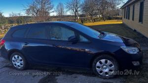 Zils Opel Astra 2011 Tallina, ar dzinēja tilpumu 1.70 L un nobraukumu 372 tūkst. km par 2000 €, foto 2 vietnē AUTOMOTO.COM.LV