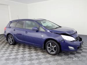 Zils Opel Astra 2011 Tallina, ar dzinēja tilpumu 1.40 L un nobraukumu 231 tūkst. km par 999 €, foto  vietnē AUTOMOTO.COM.LV