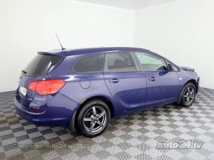 Zils Opel Astra 2011 Tallina, ar dzinēja tilpumu 1.40 L un nobraukumu 231 tūkst. km par 999 €, foto 4 vietnē AUTOMOTO.COM.LV