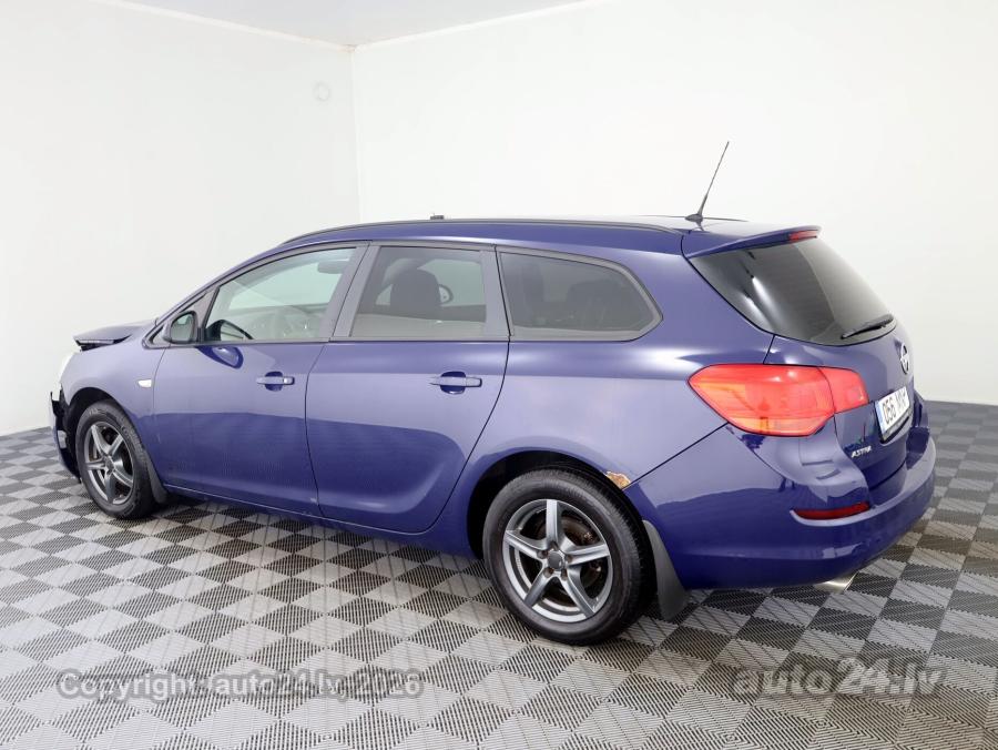 Zils Opel Astra 2011 Tallina, ar dzinēja tilpumu 1.40 L un nobraukumu 231 tūkst. km par 999 €, foto 5 vietnē AUTOMOTO.COM.LV