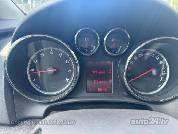 Zils Opel Astra 2011 Tallina, ar dzinēja tilpumu 1.60 L un nobraukumu 166 tūkst. km par 3850 €, foto 5 vietnē AUTOMOTO.COM.LV