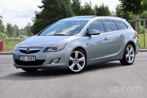 Zils Opel Astra 2011 Jelgava, ar dzinēja tilpumu 2.00 L un nobraukumu 0 tūkst. km par 4350 €, foto 1 vietnē AUTOMOTO.COM.LV