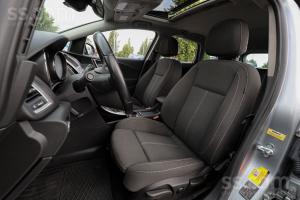 Blue Opel Astra 2011 in Jelgava, with an engine capacity of 2.00 L and mileage of 0 thousand km for 4350 €, photo 10 on AUTOMOTO.COM.LV