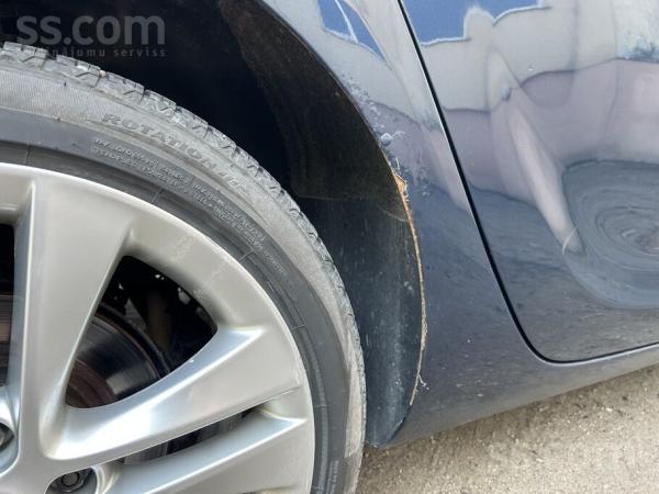 Zils Opel Astra 2011 Ogre, ar dzinēja tilpumu 2.00 L un nobraukumu 205 tūkst. km par 3990 €, foto 7 vietnē AUTOMOTO.COM.LV