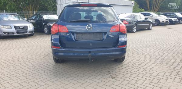 Blue Opel Astra 2011 in Kedainiai, with an engine capacity of 1.70 L and mileage of 265 thousand km for 2850 €, photo 2 on AUTOMOTO.COM.LV