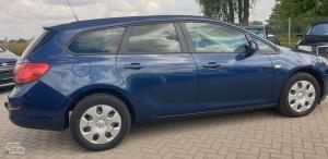 Blue Opel Astra 2011 in Kedainiai, with an engine capacity of 1.70 L and mileage of 265 thousand km for 2850 €, photo 5 on AUTOMOTO.COM.LV