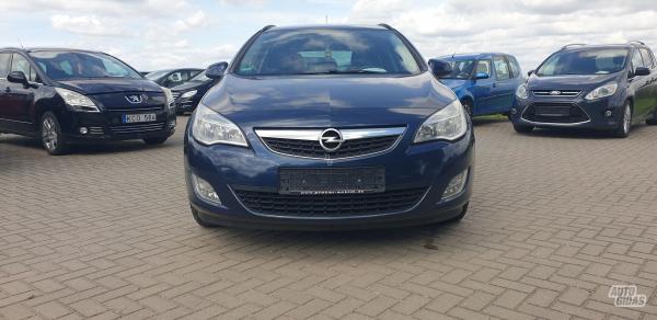 Blue Opel Astra 2011 in Kedainiai, with an engine capacity of 1.70 L and mileage of 265 thousand km for 2850 €, photo 6 on AUTOMOTO.COM.LV