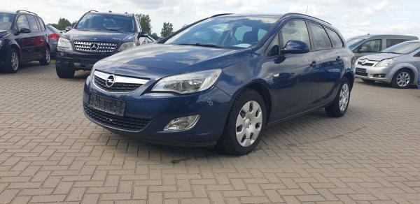 Blue Opel Astra 2011 in Kedainiai, with an engine capacity of 1.70 L and mileage of 265 thousand km for 2850 €, photo 7 on AUTOMOTO.COM.LV