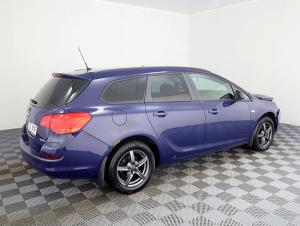 Zils Opel Astra 2011 Tallina, ar dzinēja tilpumu 1.40 L un nobraukumu 229 tūkst. km par 799 €, foto 4 vietnē AUTOMOTO.COM.LV