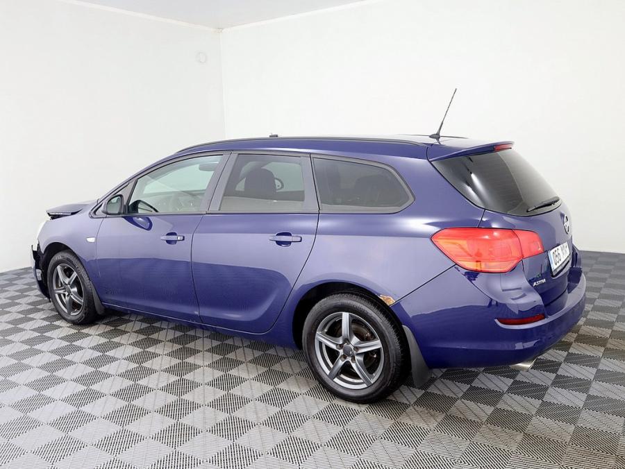 Zils Opel Astra 2011 Tallina, ar dzinēja tilpumu 1.40 L un nobraukumu 229 tūkst. km par 799 €, foto 12 vietnē AUTOMOTO.COM.LV