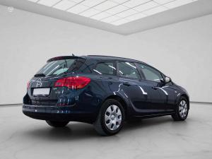 Blue Opel Astra 2011 in Kaunas, with an engine capacity of 1.70 L and mileage of 269 thousand km for 3990 €, photo 7 on AUTOMOTO.COM.LV