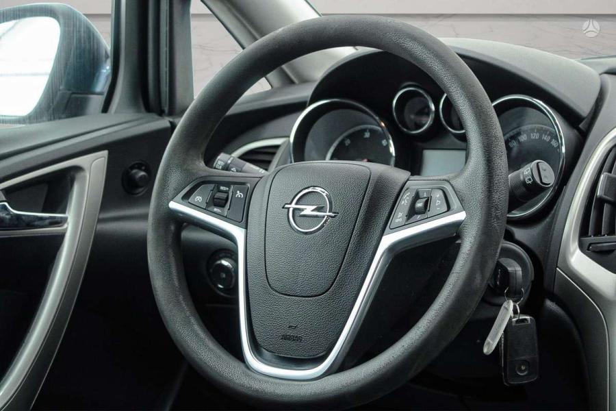 Blue Opel Astra 2011 in Kaunas, with an engine capacity of 1.70 L and mileage of 269 thousand km for 3990 €, photo 11 on AUTOMOTO.COM.LV