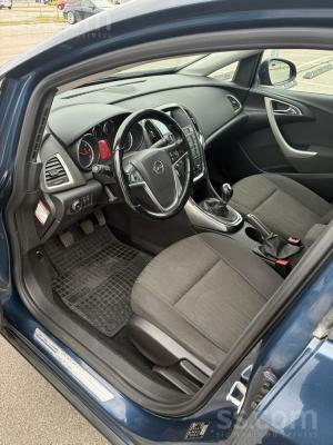 Zils Opel Astra 2011 Rīga, ar dzinēja tilpumu 1.30 L un nobraukumu 320 tūkst. km par 2500 €, foto 7 vietnē AUTOMOTO.COM.LV