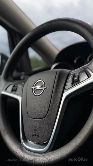 Zils Opel Astra 2011 Tallina, ar dzinēja tilpumu 1.40 L un nobraukumu 220 tūkst. km par 2699 €, foto 15 vietnē AUTOMOTO.COM.LV