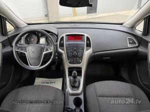Zils Opel Astra 2012 Tartu, ar dzinēja tilpumu 1.40 L un nobraukumu 210 tūkst. km par 2590 €, foto 6 vietnē AUTOMOTO.COM.LV