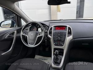 Zils Opel Astra 2012 Tartu, ar dzinēja tilpumu 1.40 L un nobraukumu 210 tūkst. km par 2590 €, foto 7 vietnē AUTOMOTO.COM.LV