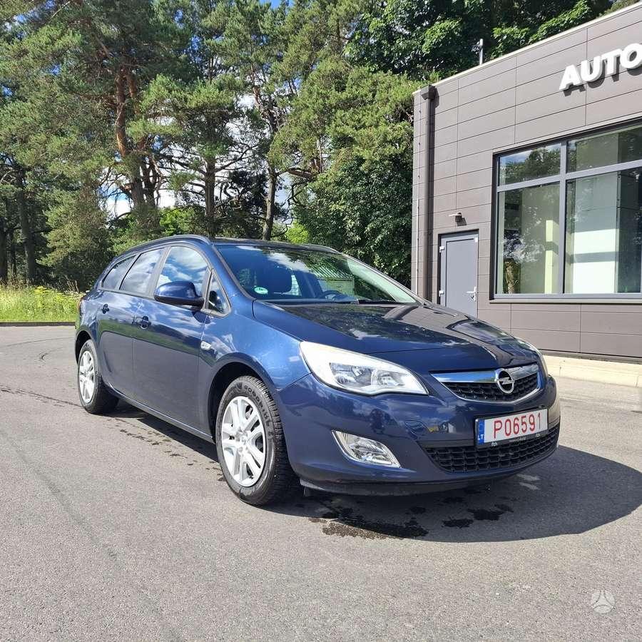 Blue Opel Astra 2012 in Utena, with an engine capacity of 1.40 L and mileage of 177 thousand km for 2900 €, photo 1 on AUTOMOTO.COM.LV