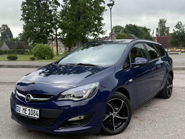 Blue Opel Astra 2012 in Raseiniai, with an engine capacity of 1.40 L and mileage of 276 thousand km for 2880 €, photo 10 on AUTOMOTO.COM.LV