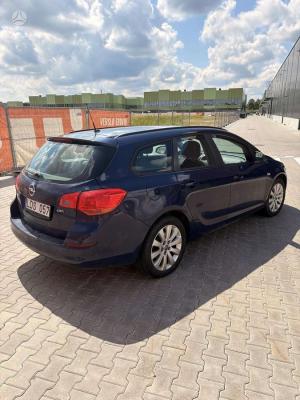 Zils Opel Astra 2012 Kauņa, ar dzinēja tilpumu 1.69 L un nobraukumu 350 tūkst. km par 2300 €, foto 5 vietnē AUTOMOTO.COM.LV