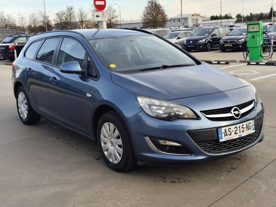 Zils Opel Astra 2013 Šauļi, ar dzinēja tilpumu 1.70 L un nobraukumu 270 tūkst. km par 3950 €, foto 3 vietnē AUTOMOTO.COM.LV