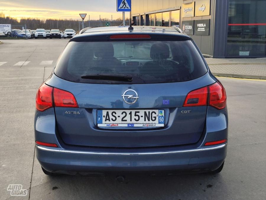 Zils Opel Astra 2013 Šauļi, ar dzinēja tilpumu 1.70 L un nobraukumu 270 tūkst. km par 3950 €, foto 6 vietnē AUTOMOTO.COM.LV